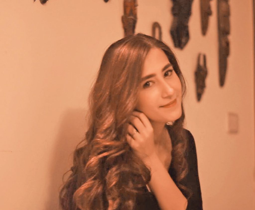 Hiba Aziz – The new ‘gal’ on the block – Omair Alavi